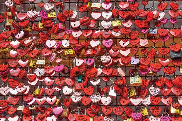 How to observe Valentine’s Day like they do in Italy - Italian American ...