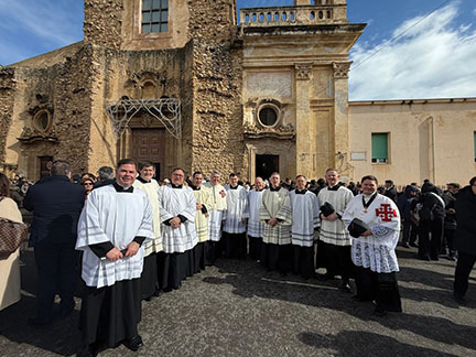 Priests from region visit holy sites on pilgrimage to Italy - Italian ...